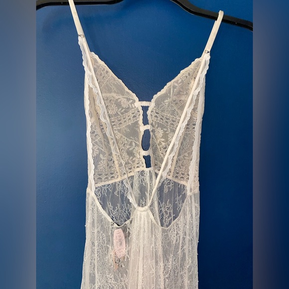 Victoria's Secret | Intimates & Sleepwear | Nwt Size M Victorias Secret ...